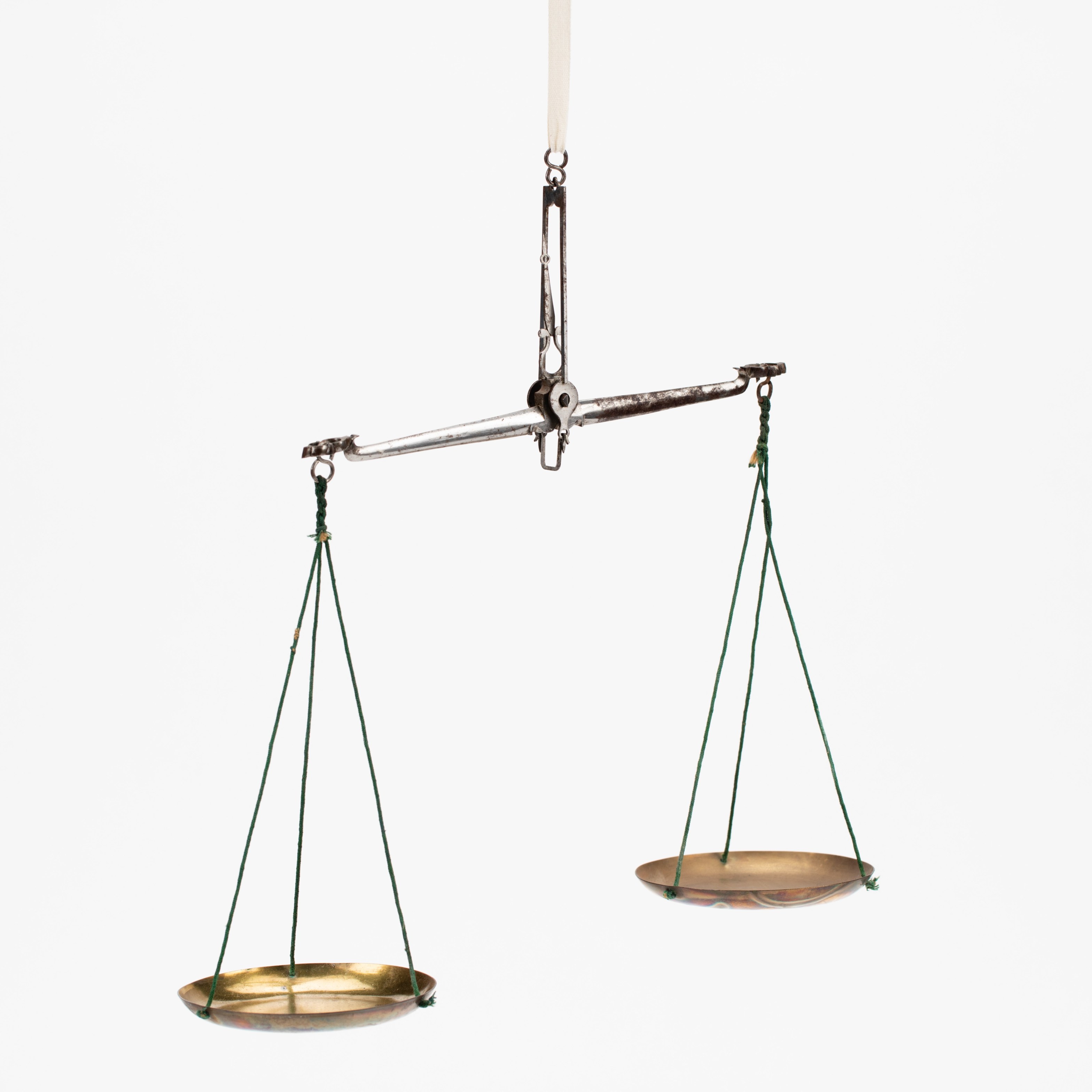 Spending Pounds and Pensively Pondering: pend- in English – Danny L. Bate